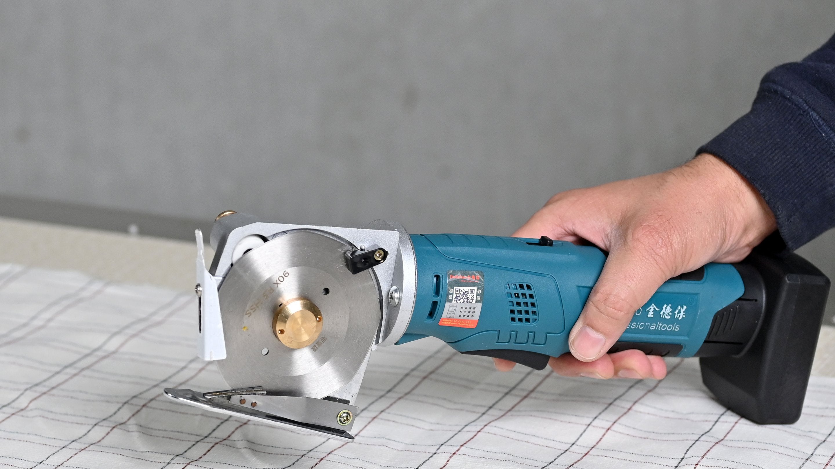 Cutting Machine Replacement Blades – CROSS LINKS TRADE